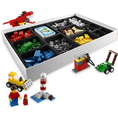 Having Fun with Lego Creationary - Marine Corps Nomads